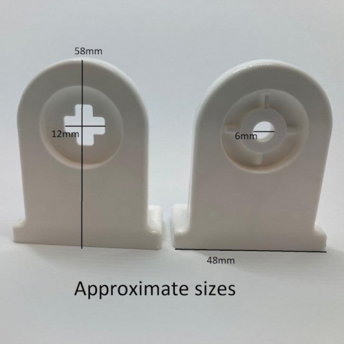 32mm White Plastic Louvolite Roller Blind Brackets 8492
